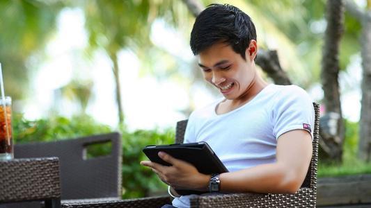 Eni Plenitude: Offerte, Recensioni, Area Clienti, Numero Verde